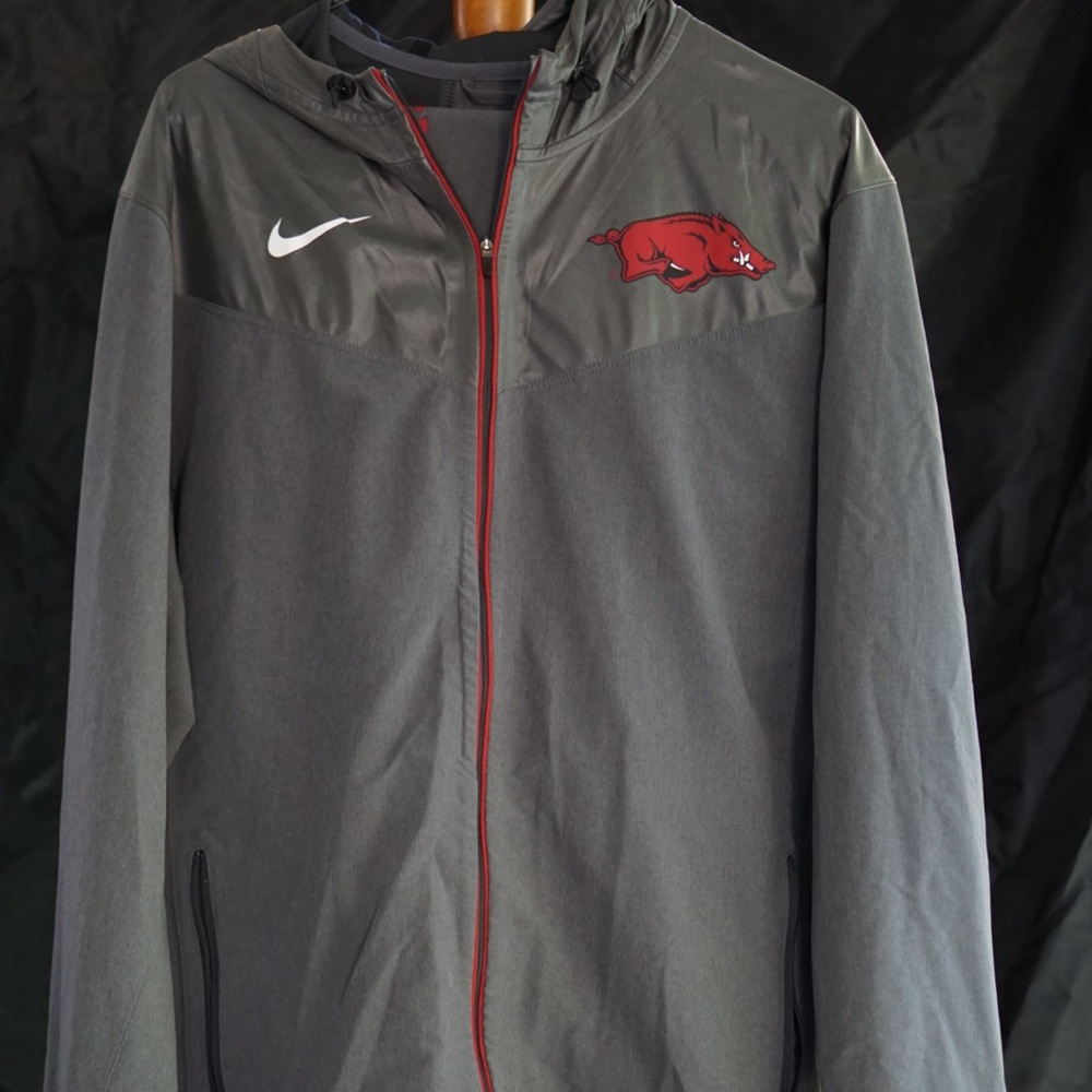Men's Nike Cardinal Arkansas Razorbacks Tracksuit. - Gem